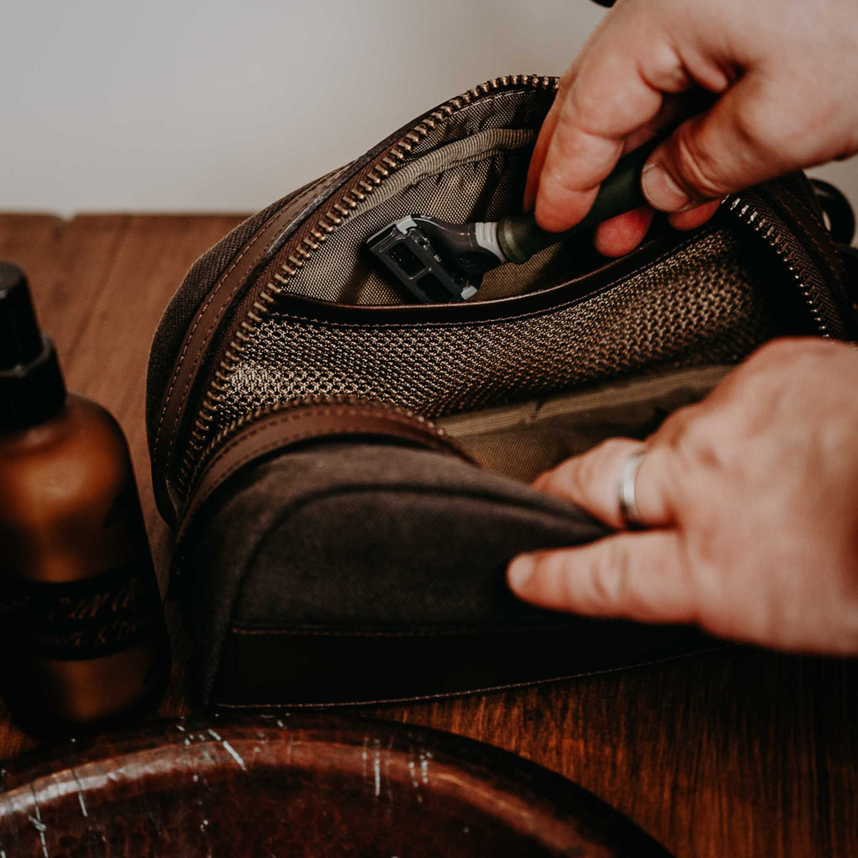 GENTLEMAN’S OVERNIGHT KIT